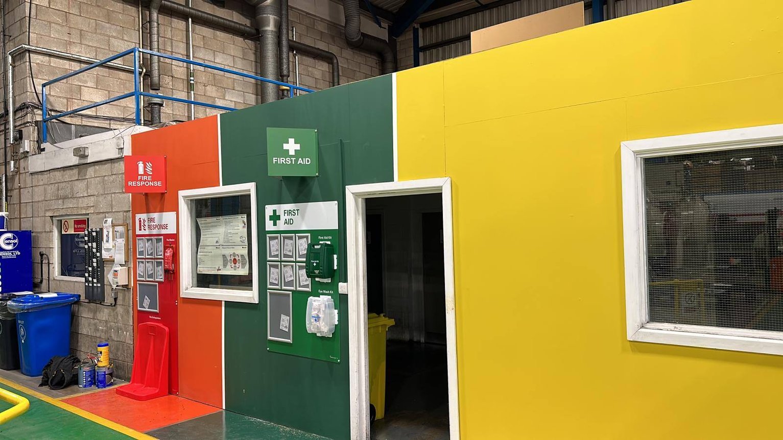 What are the standard colours for a Health & Safety wall?